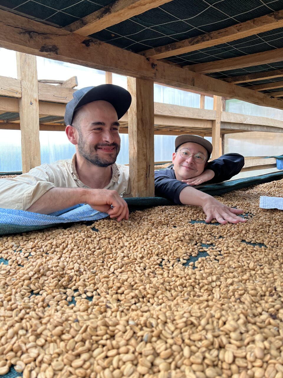 끝나지 않길 바라는 밤 | TYPICA Lab